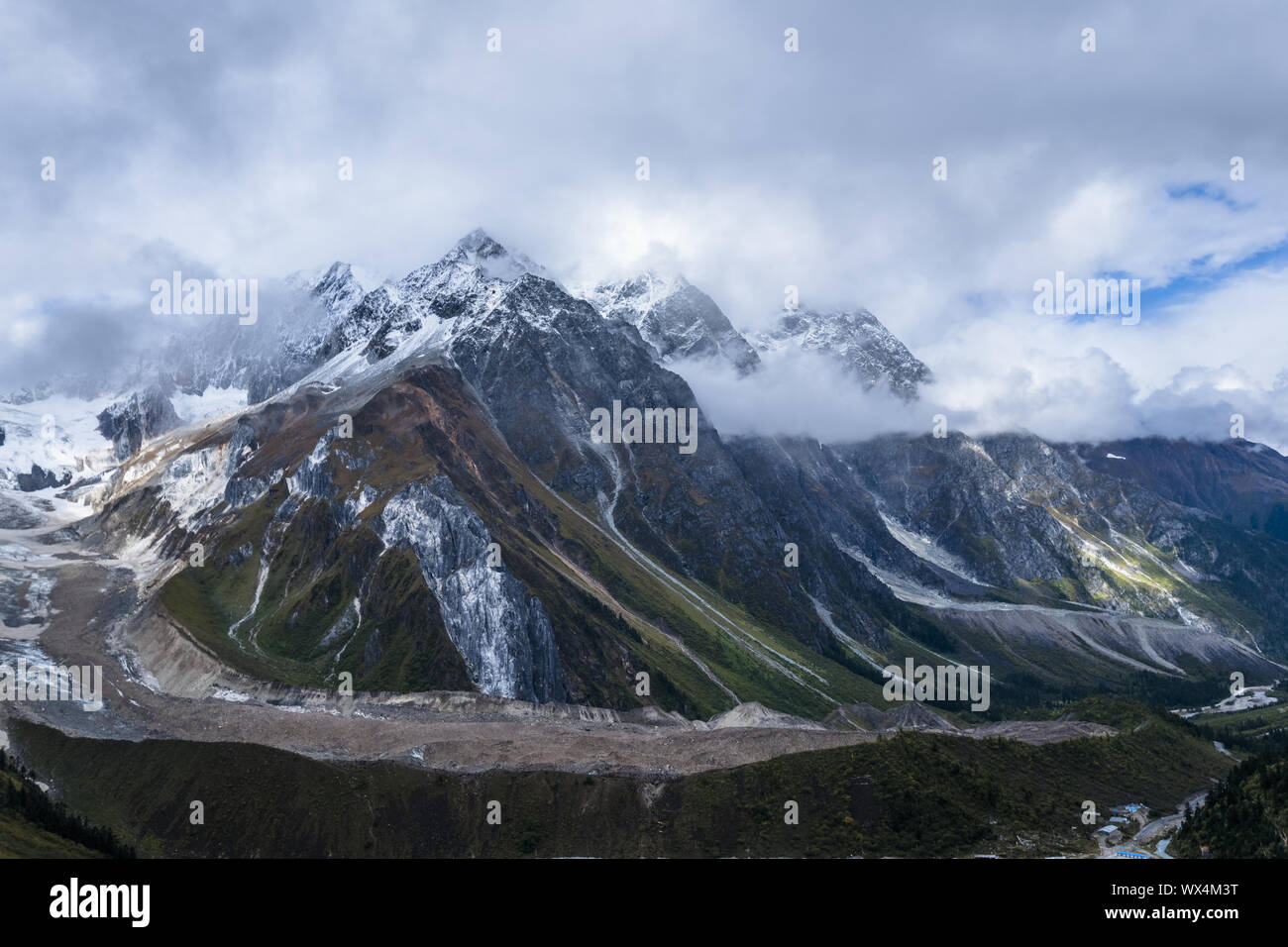 High ridge hi-res stock photography and images - Alamy