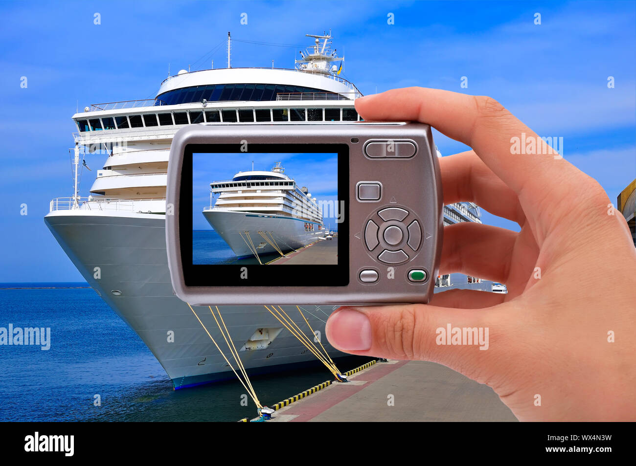 digital camera and cruise liner Stock Photo - Alamy