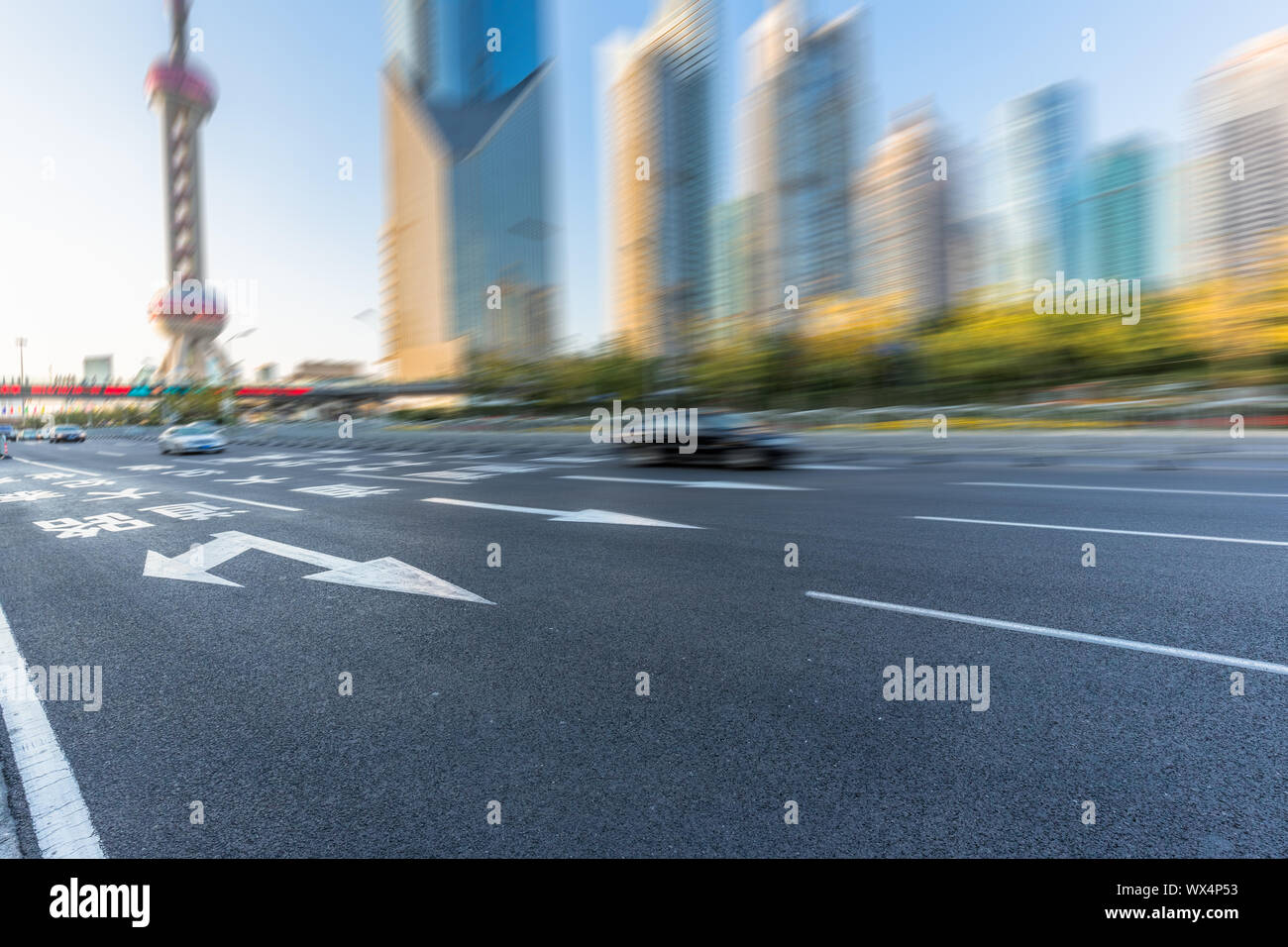 Tarmac vehicle hi-res stock photography and images - Alamy