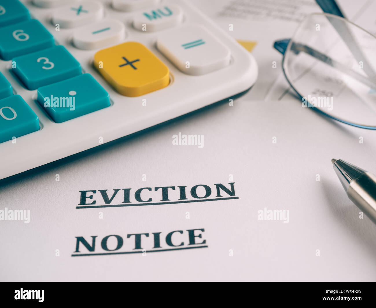 eviction notice on the desk Stock Photo - Alamy