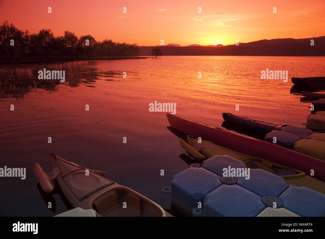 boat in sunset Stock Photo - Alamy