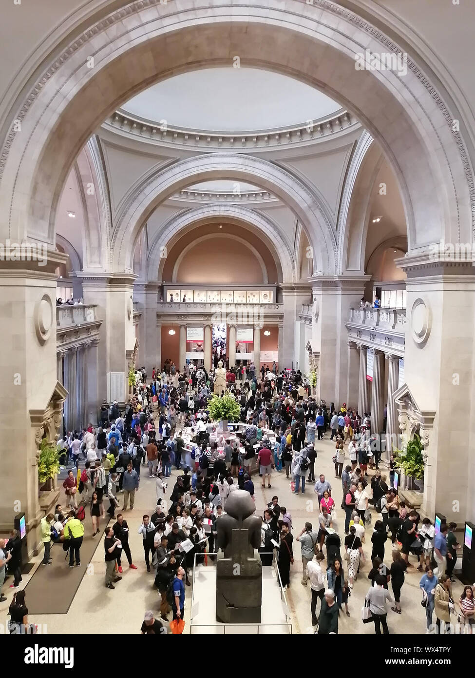 New York, USA - June 18th 2019: Crowd of people at main hall of ...