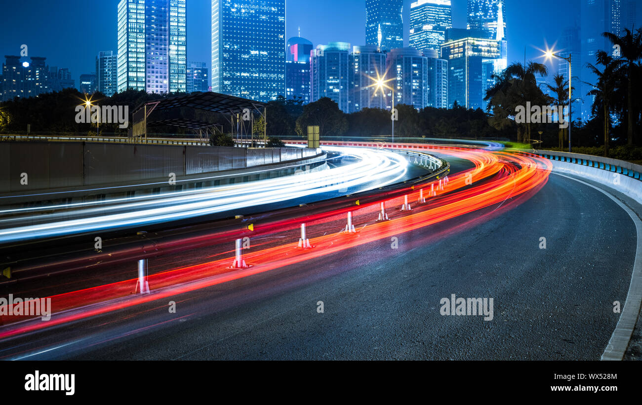Modern bridge curve hi-res stock photography and images - Alamy