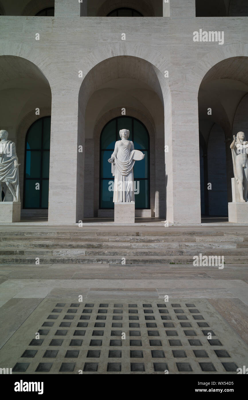 Statues in EUR quarter, Rome Italy Stock Photo - Alamy