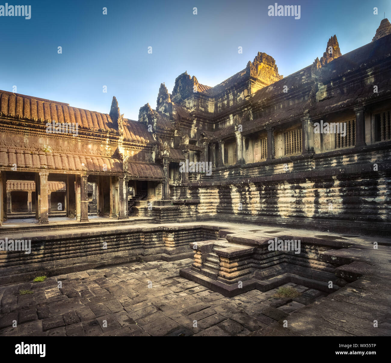 Pool in Angkor Wat. Siem Reap. Cambodia Stock Photo - Alamy