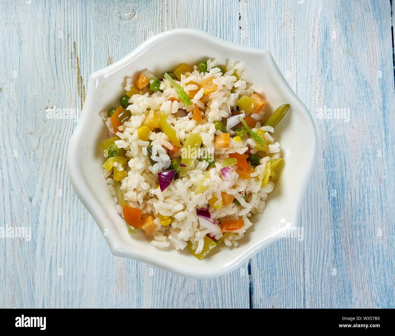 Rice confetti hi-res stock photography and images - Alamy