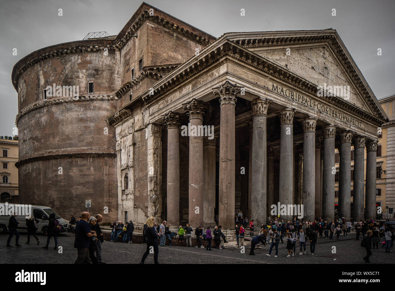 Medieval history hi-res stock photography and images - Alamy