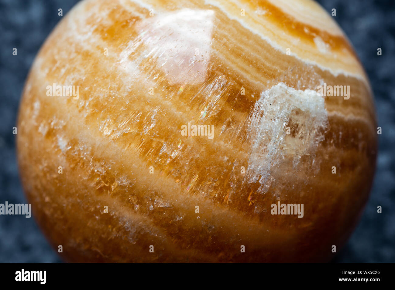 Banded texture hi-res stock photography and images - Alamy