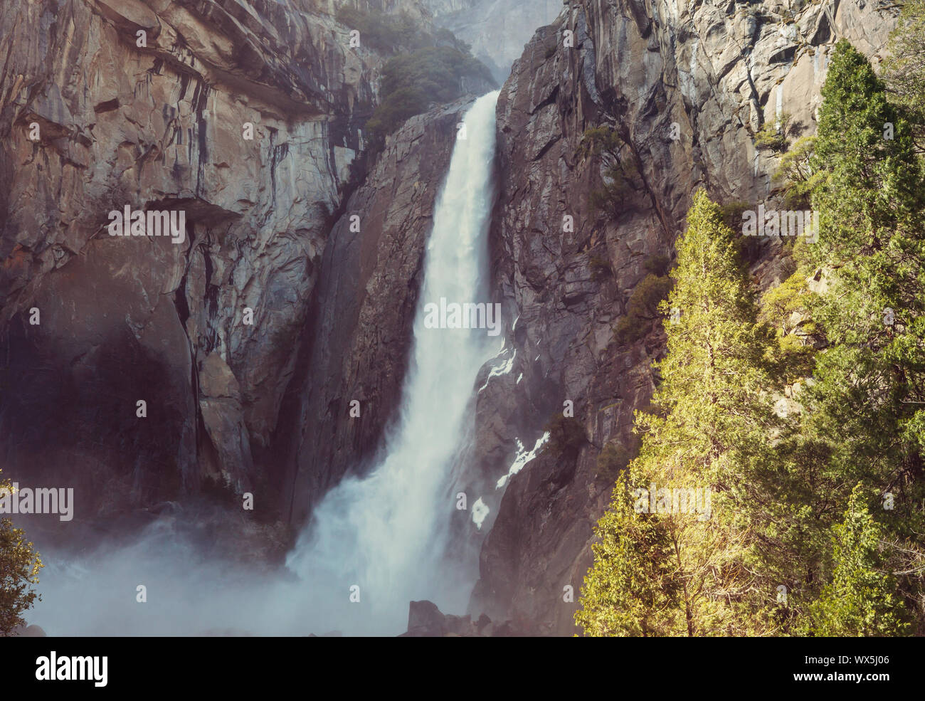 Early spring in Yosemite Stock Photo - Alamy