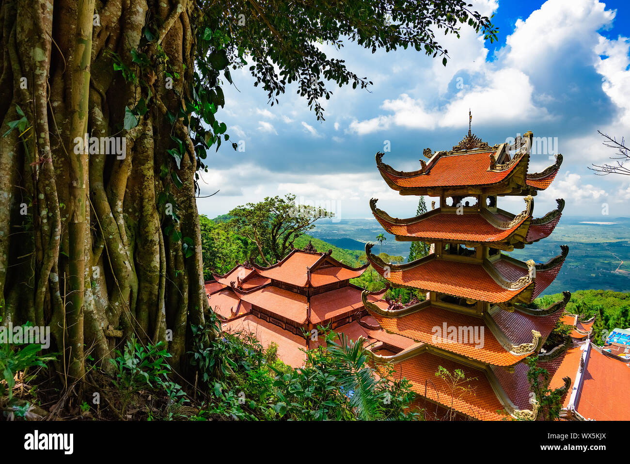 buddhist temple pagoda Stock Photo - Alamy