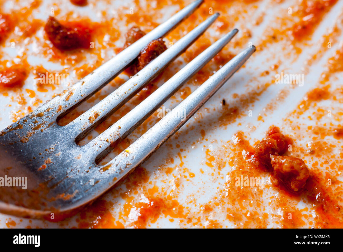 Food remains hi-res stock photography and images - Alamy