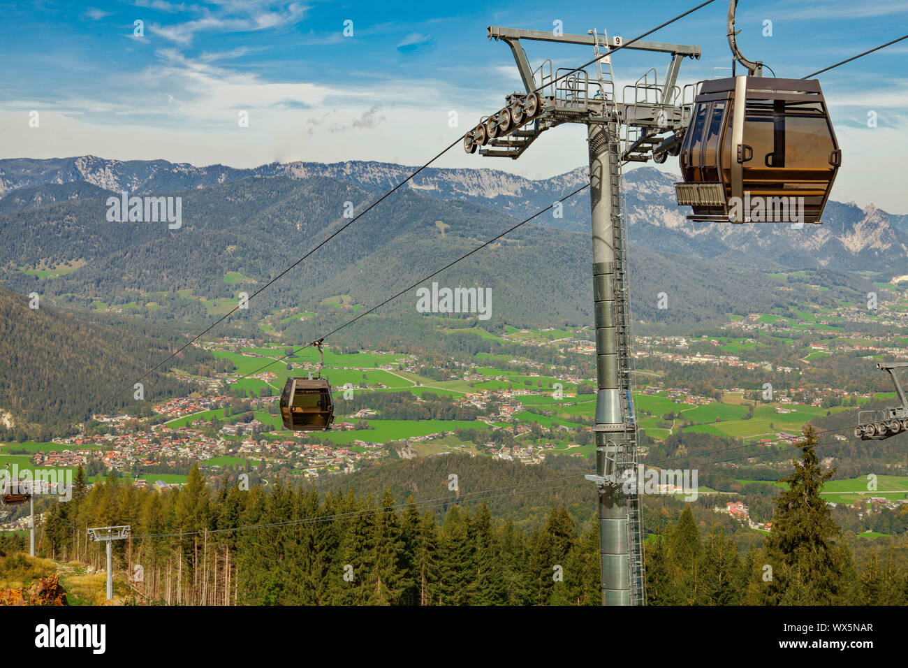 Cable car to the Bavarian Alps near lake Königssee, Germany, Schönau ...