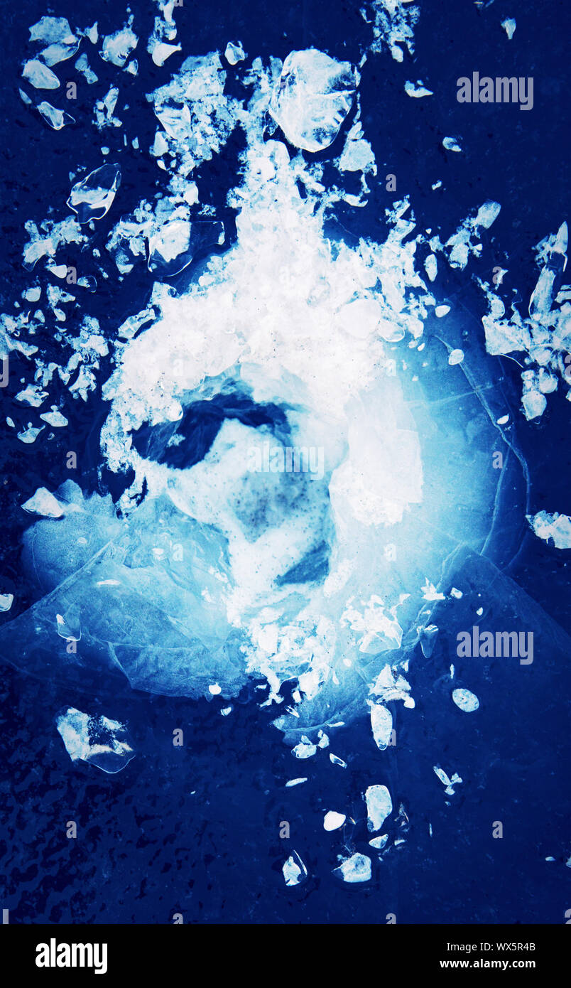structure, pattern and crystals of newly formed ice Stock Photo - Alamy