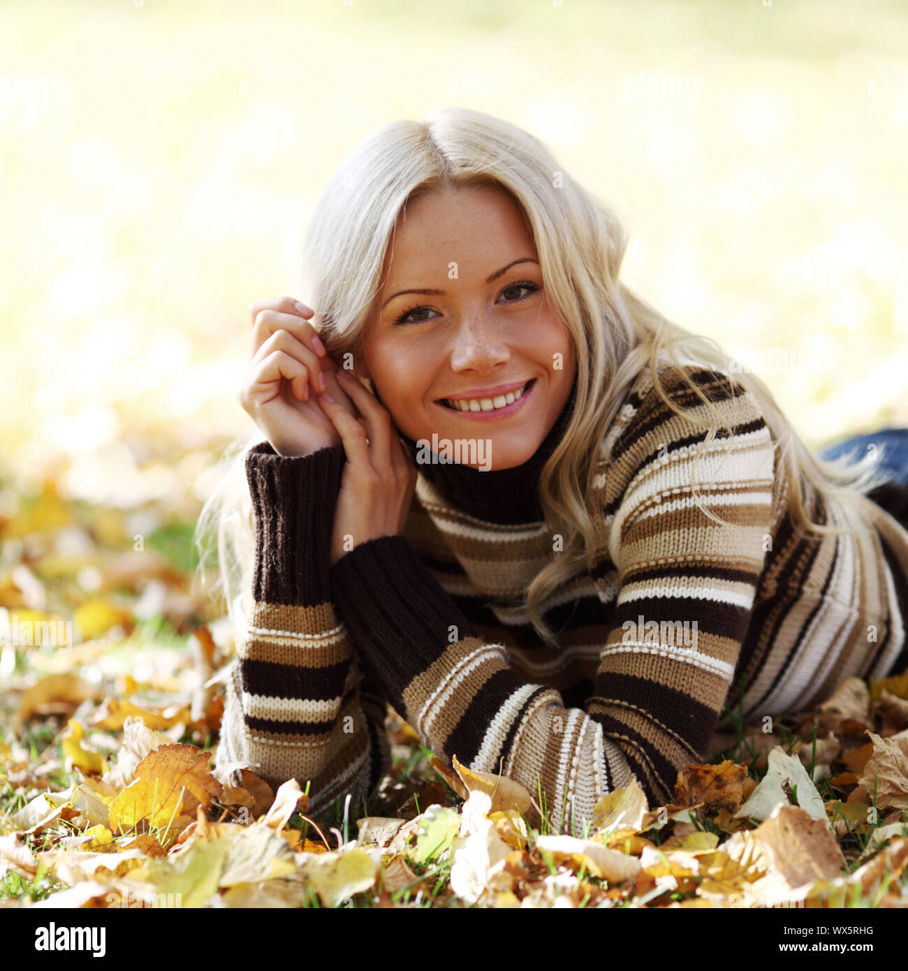 autumn woman portret in park Stock Photo - Alamy