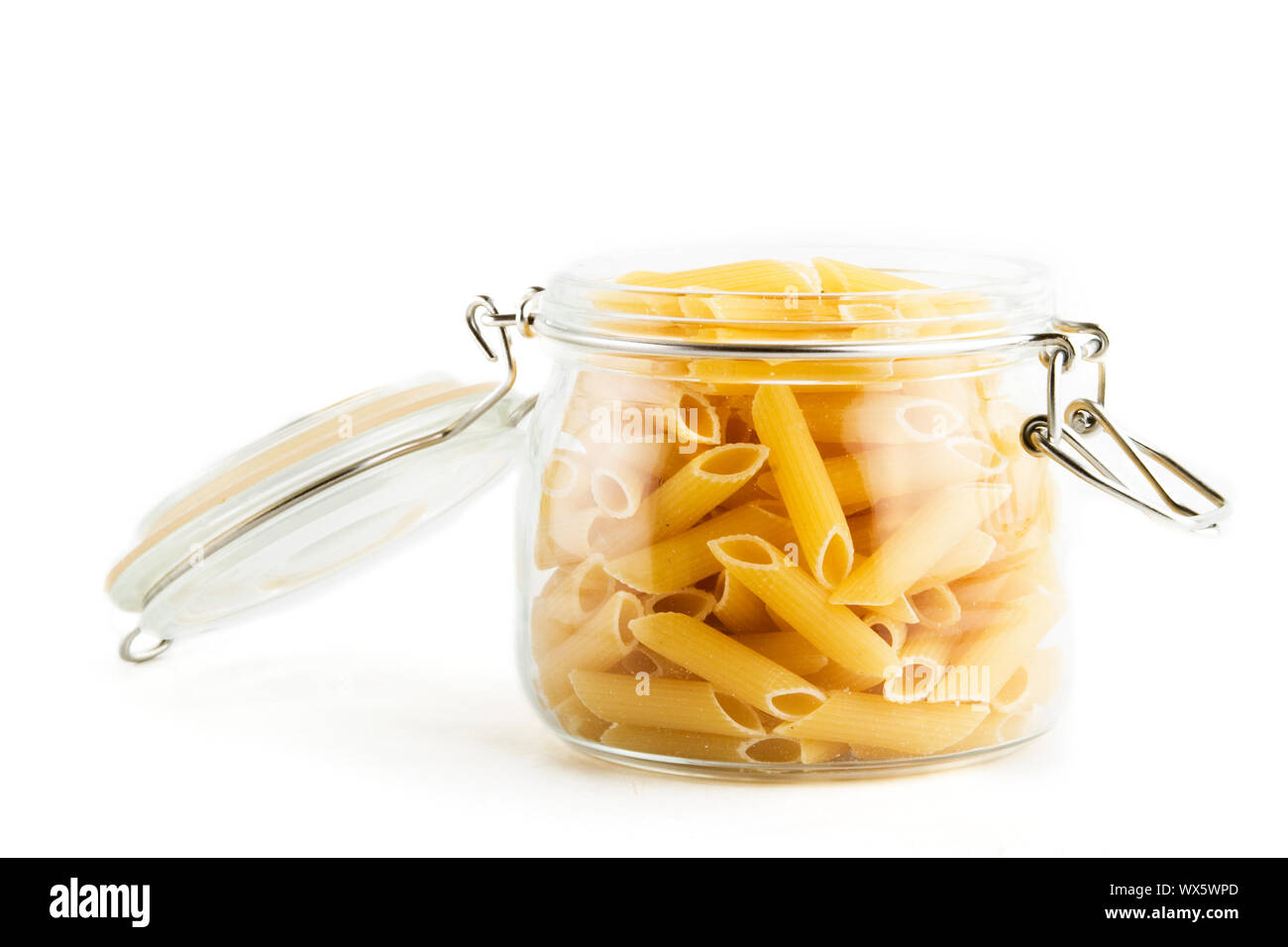 Round durum hi-res stock photography and images - Alamy