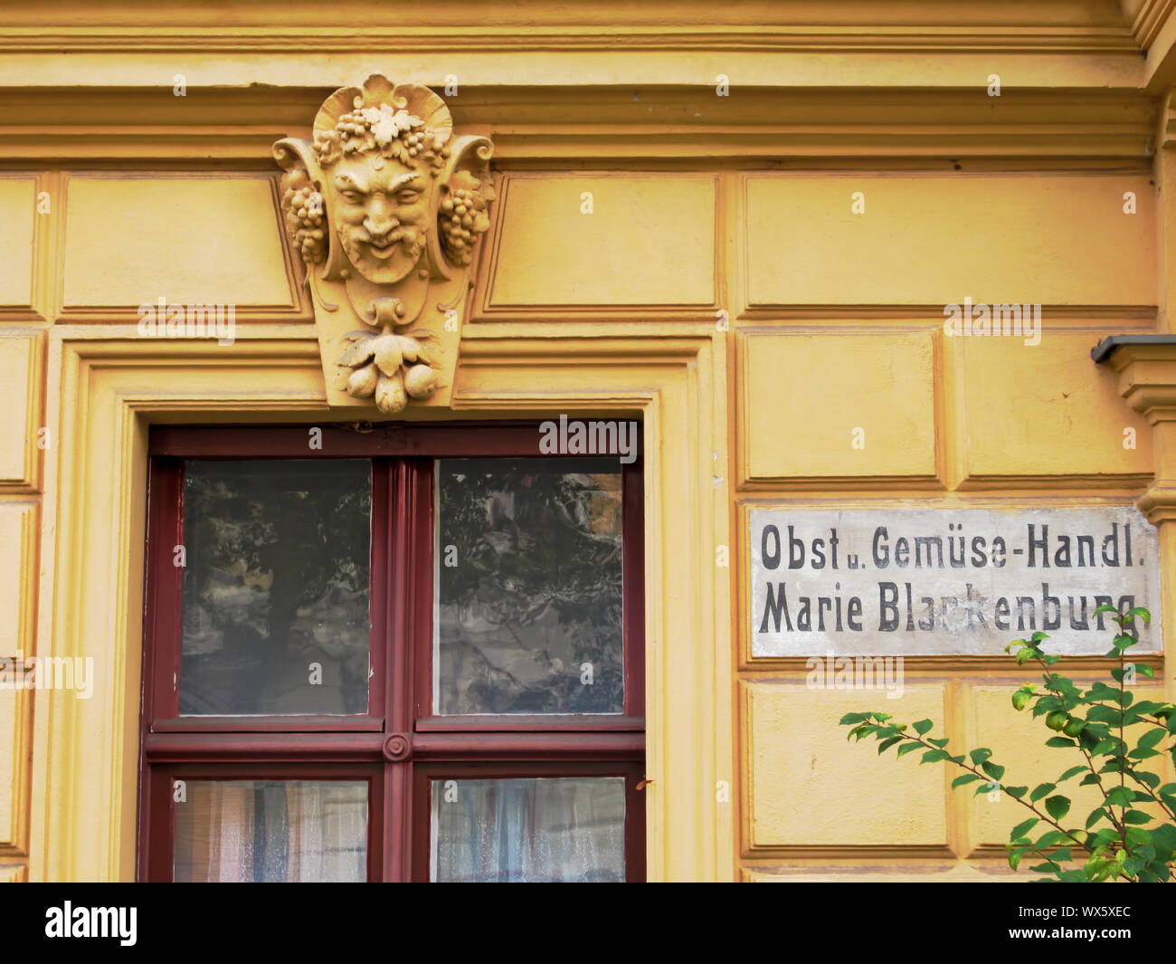 Berlin house facade Stock Photo - Alamy