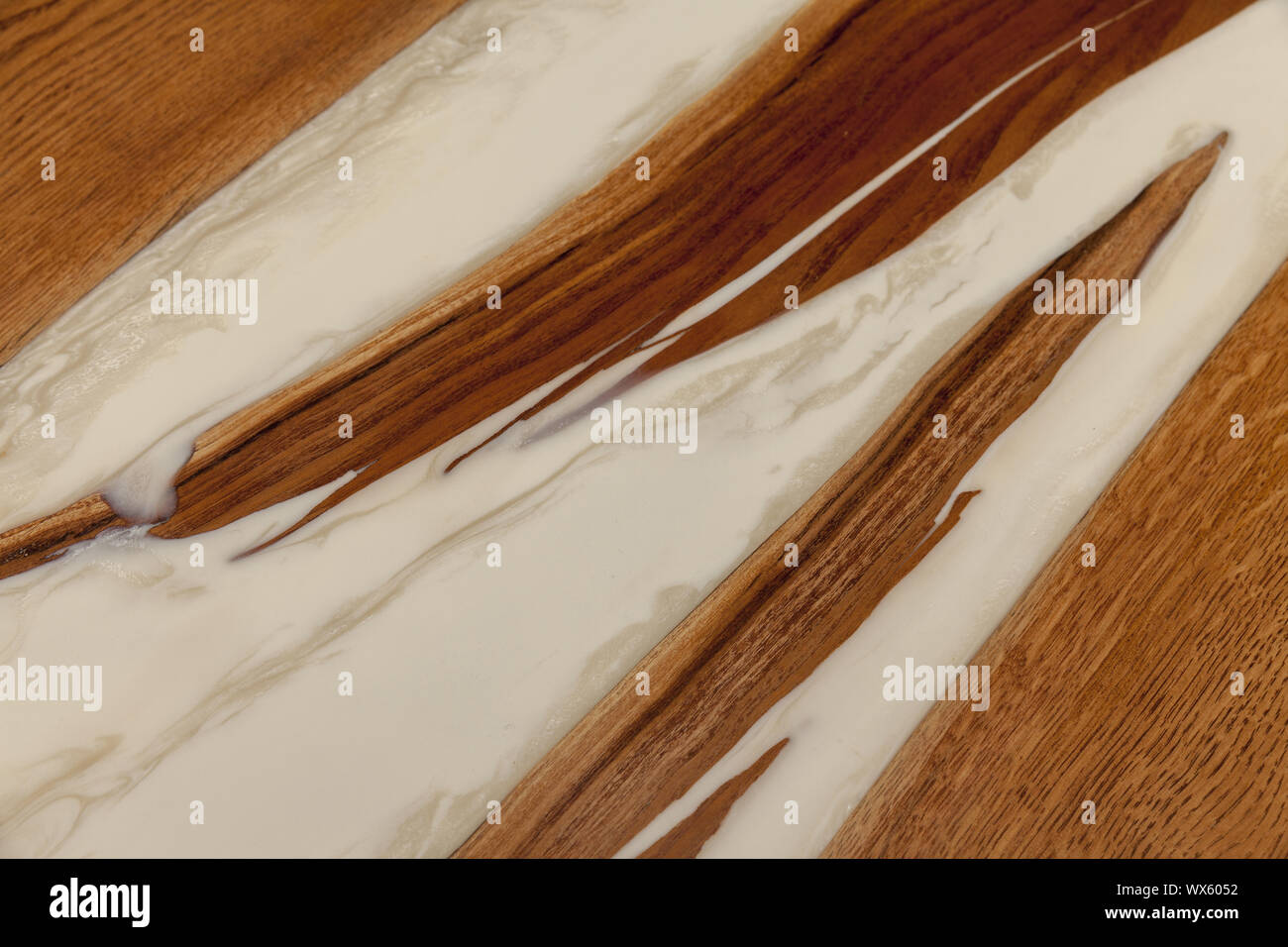 wooden table background texture, close up Stock Photo - Alamy