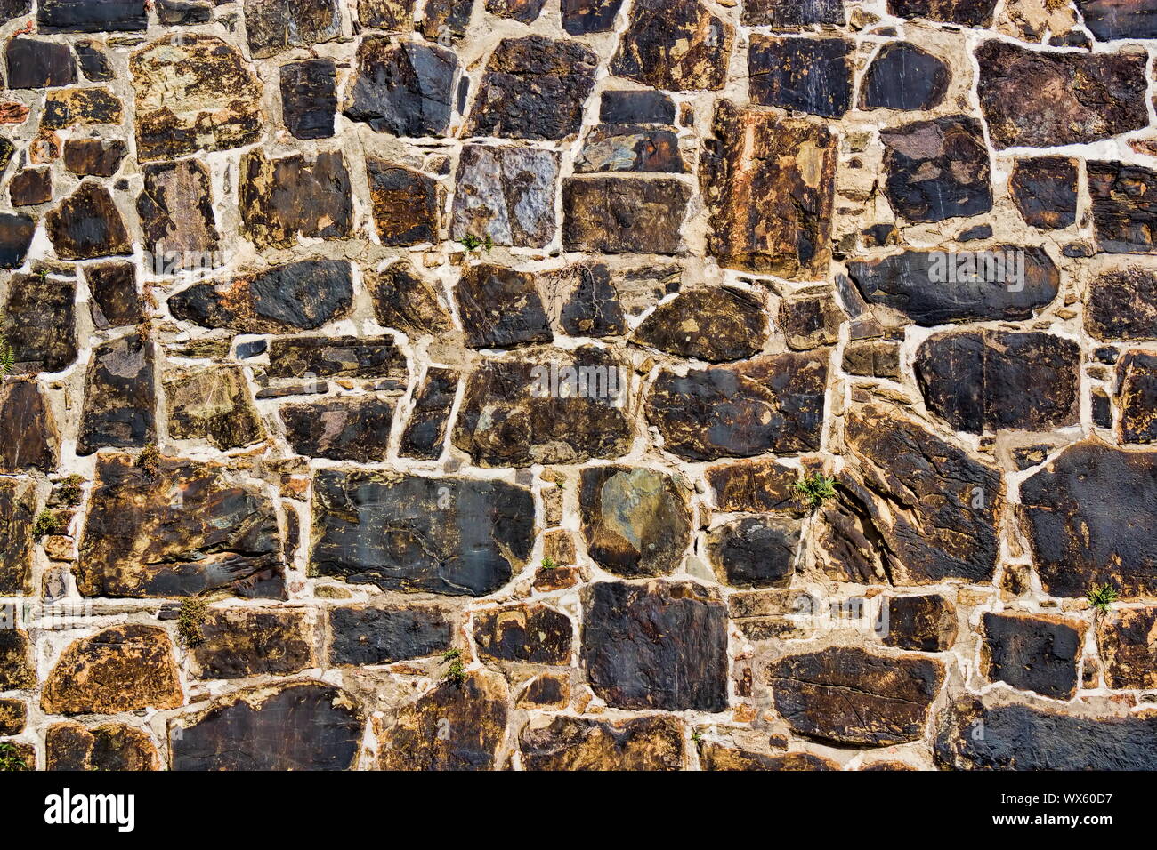 Vintage retro stone wall hi-res stock photography and images - Alamy