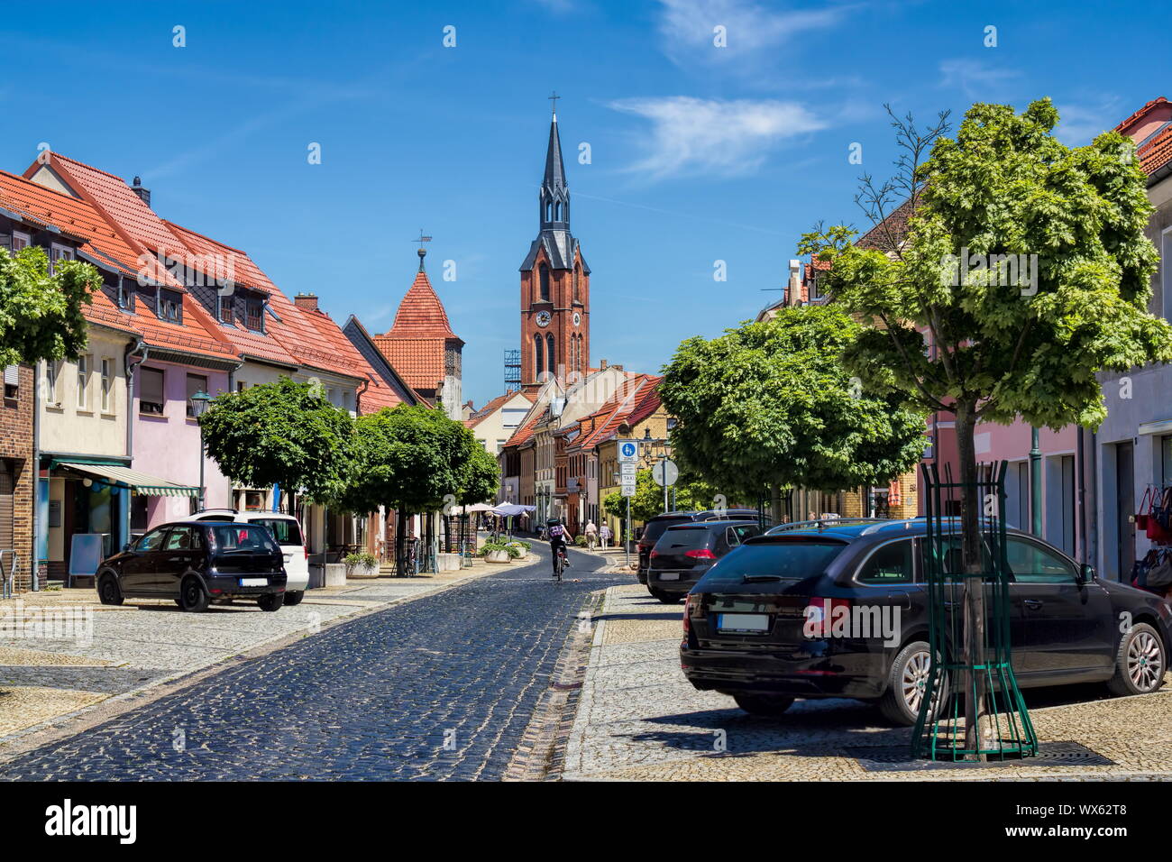 The groves hi-res stock photography and images - Alamy