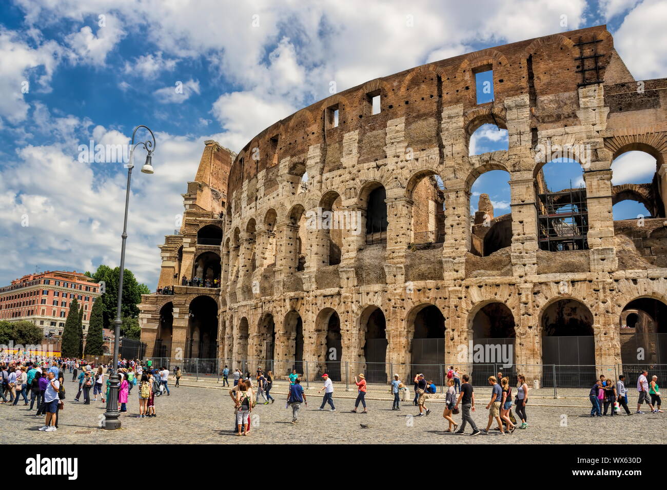 Roma sightseeing hi-res stock photography and images - Alamy