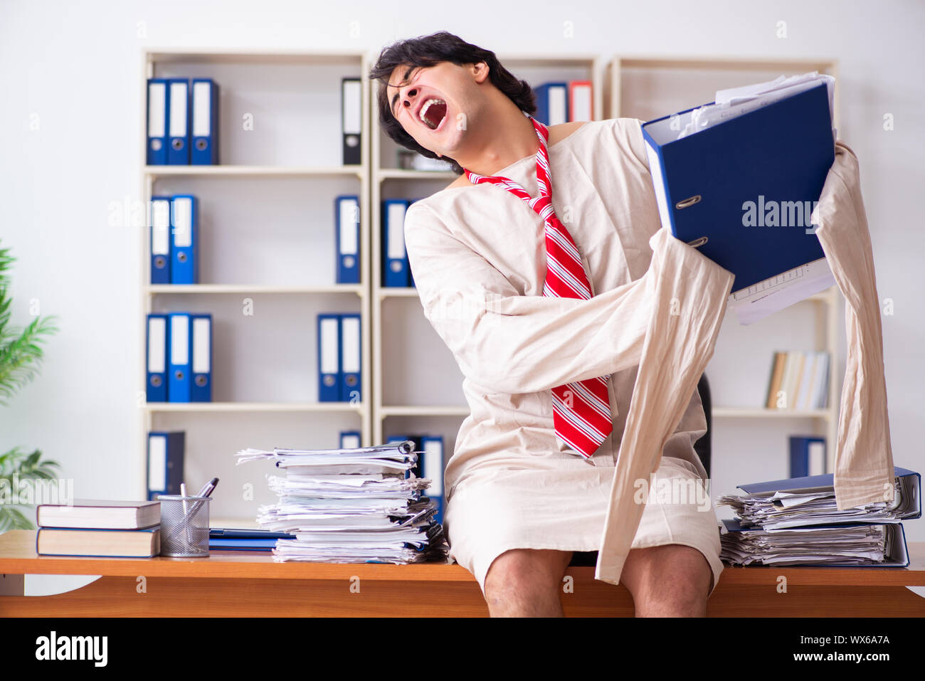 Straitjacket man hi-res stock photography and images - Alamy