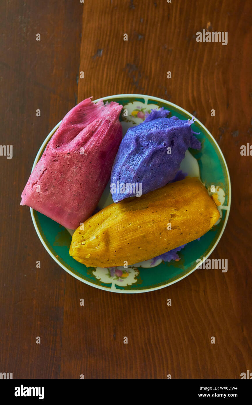 Tamale plate husk hi-res stock photography and images - Alamy