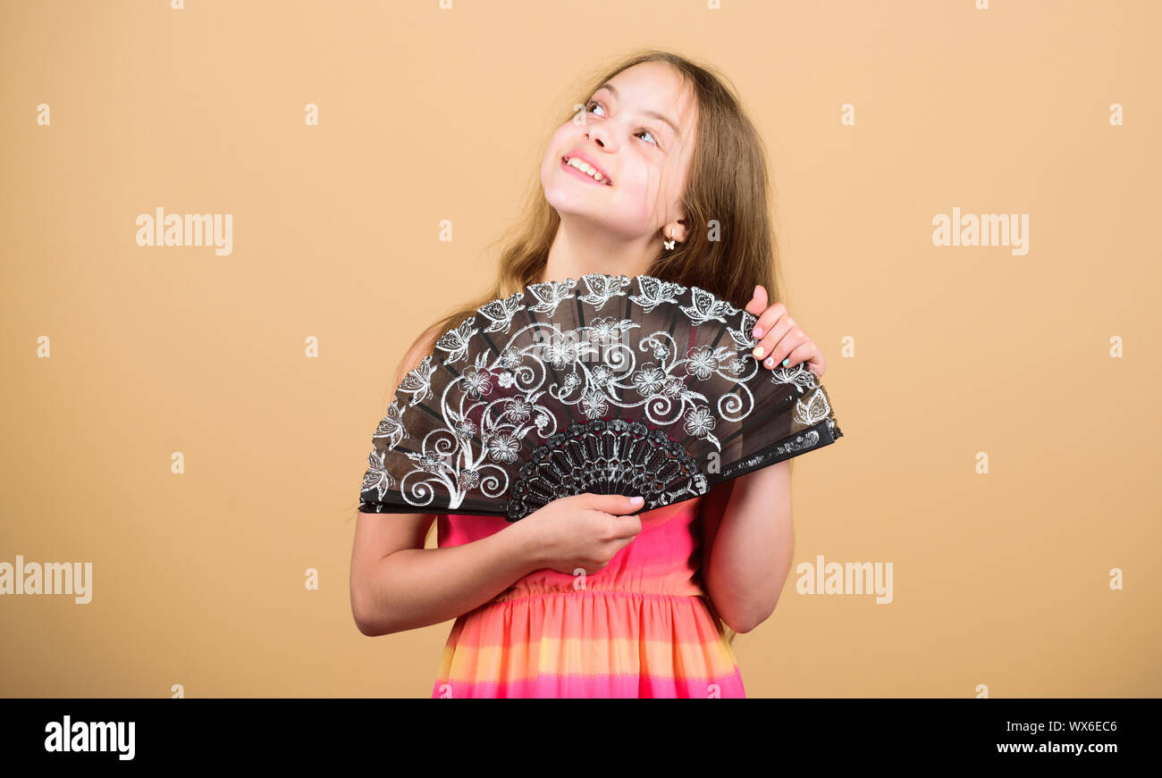 Acting school. Dances with fan. Girl fanning herself with fan. Air ...