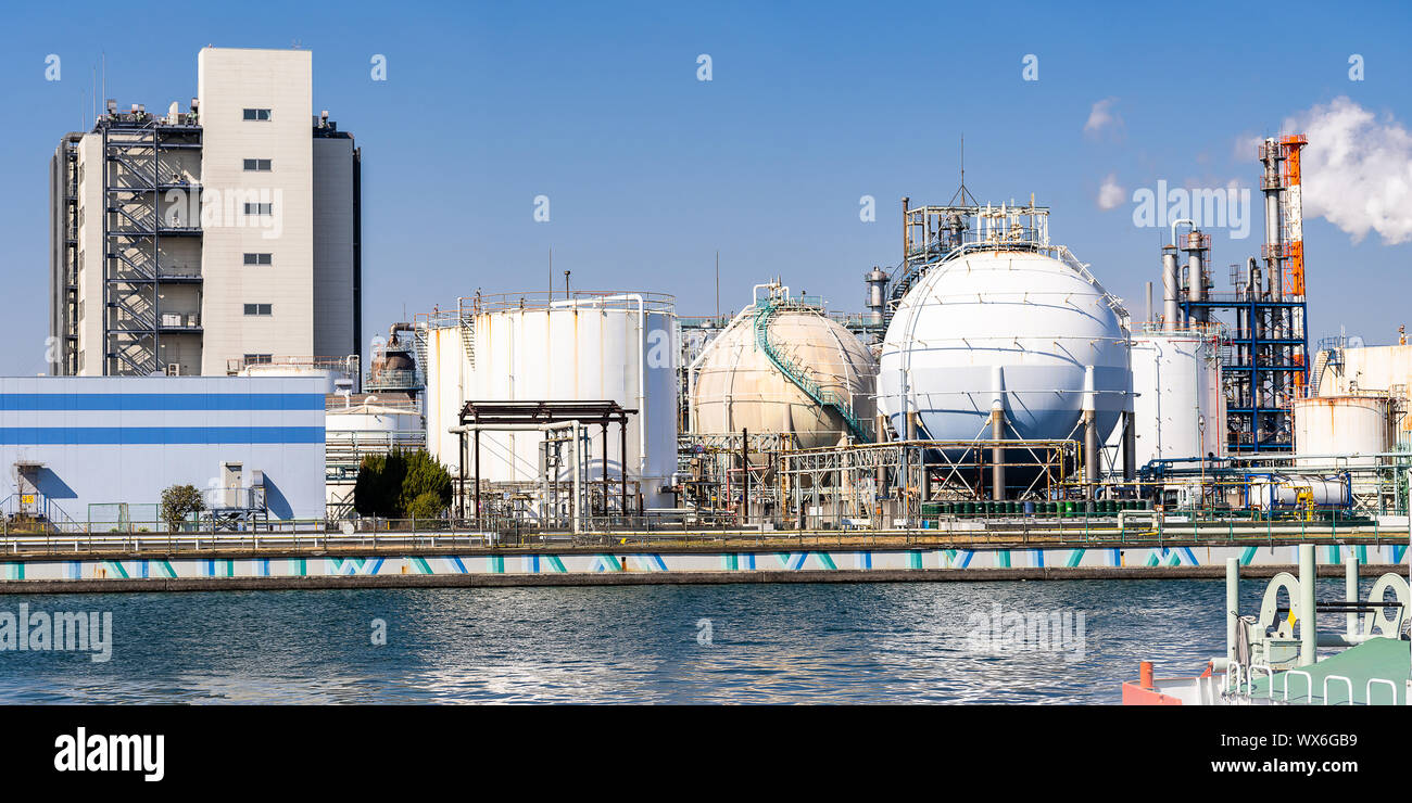 Chemical Factory Panorama Stock Photo - Alamy