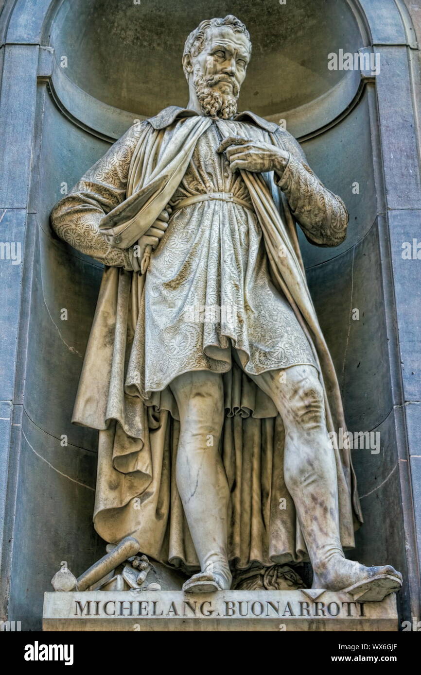 Michelangelo buonarroti hi-res stock photography and images - Alamy