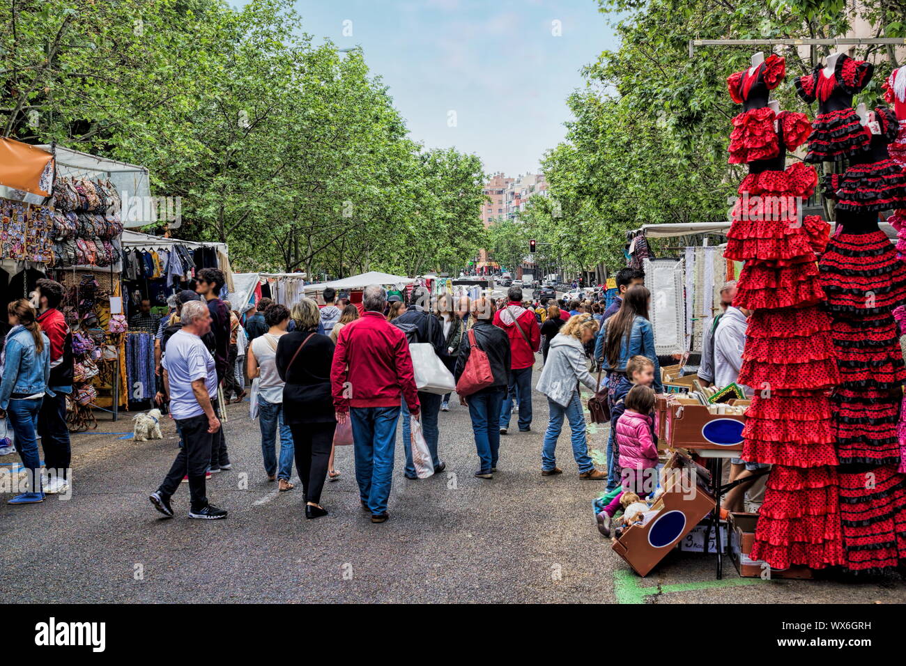 Madrid, El Rastro Market Stock Photo - Alamy