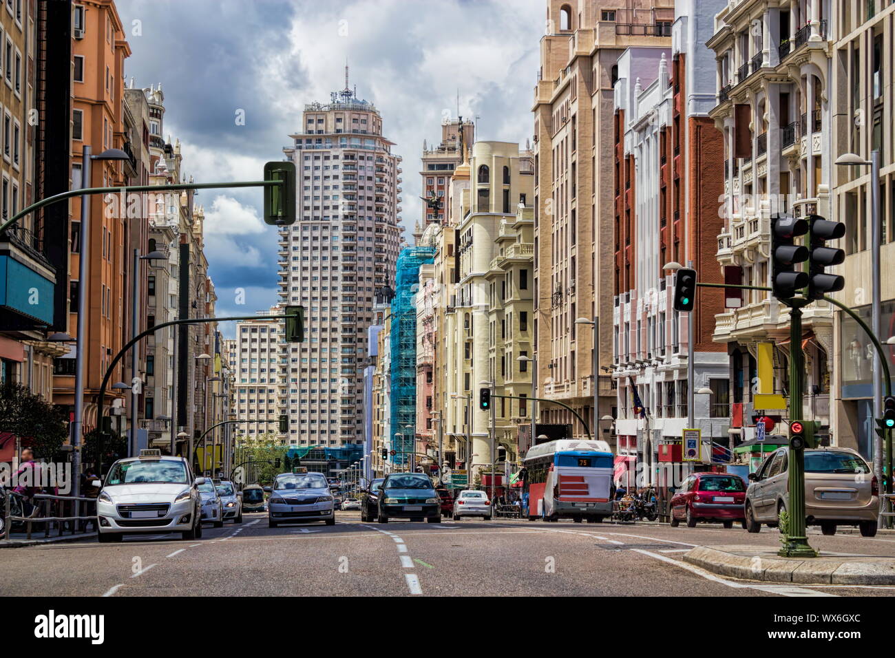 Gran via urban hi-res stock photography and images - Alamy