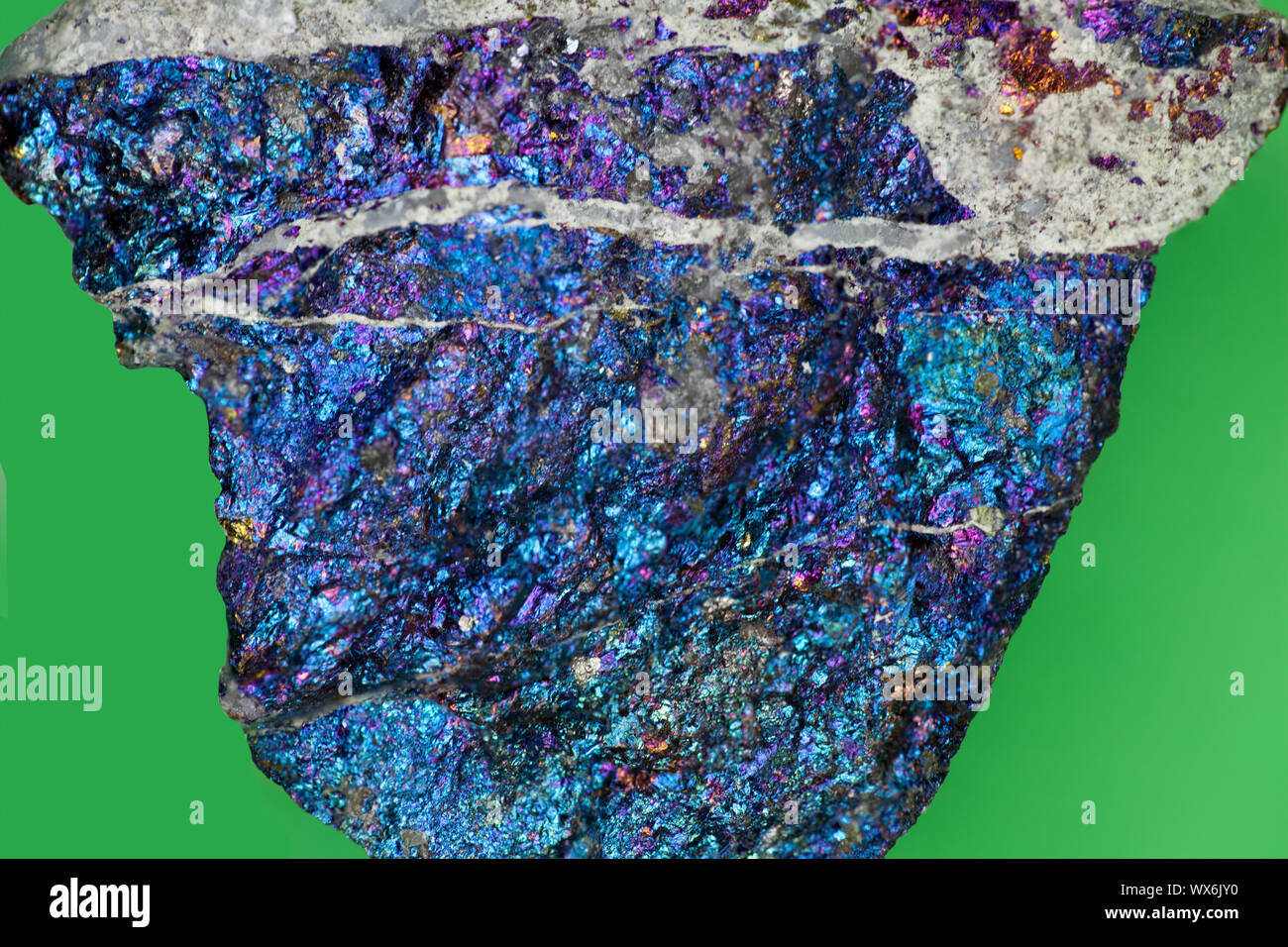 Colored copper gravel, mineral Stock Photo - Alamy