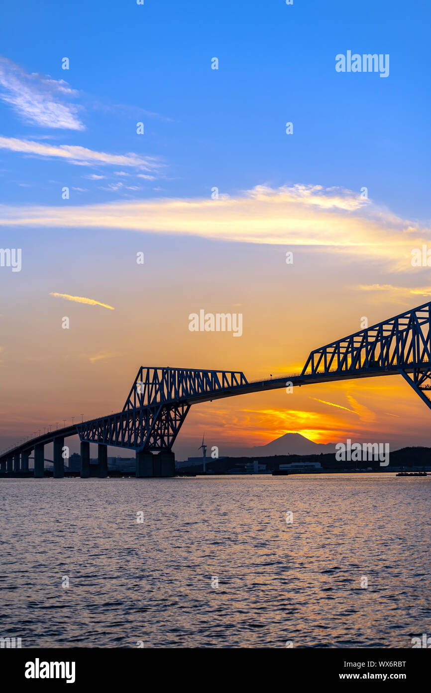 Diamond Fuji Tokyo Gate Bridge Stock Photo - Alamy