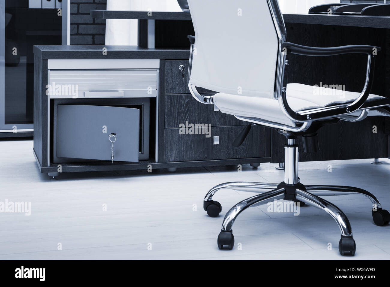 new safe in a modern office Stock Photo - Alamy