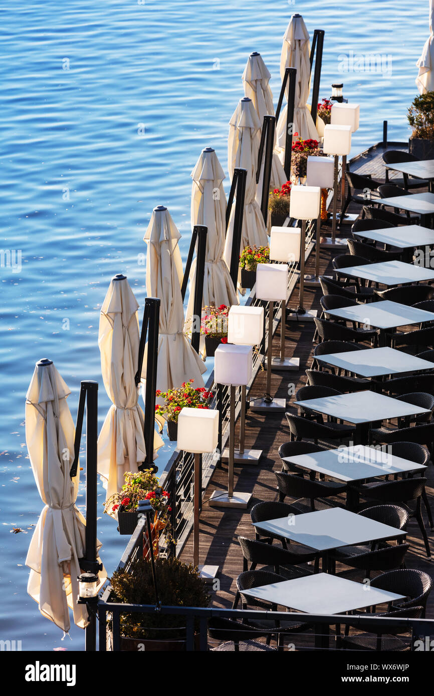 Beautiful exterior view restaurant hi-res stock photography and images ...
