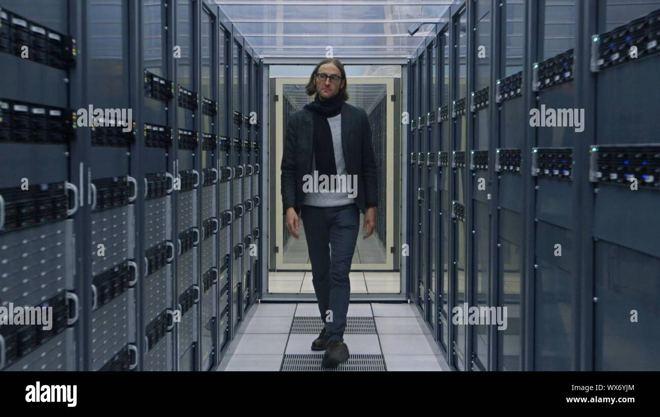 CHASING EINSTEIN, James Beacher, particle physicist, 2019. © Atlas ...