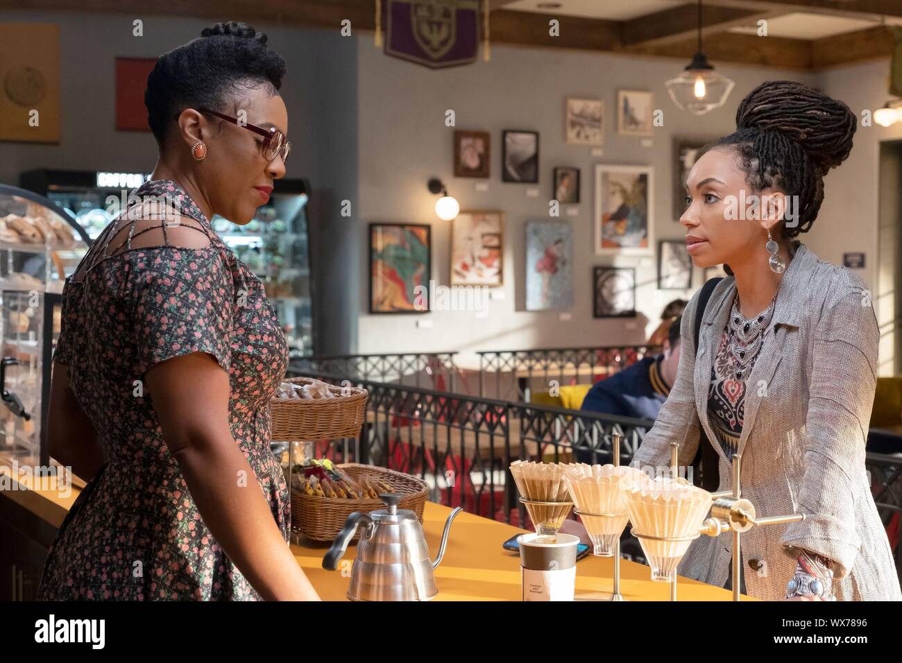 DEAR WHITE PEOPLE, from left: Courtney Sauls, Logan Browning, (Season 3 ...