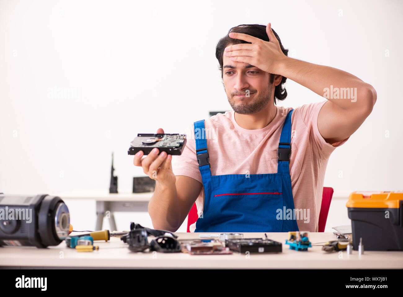 Upset engineer in computer center hi-res stock photography and images ...