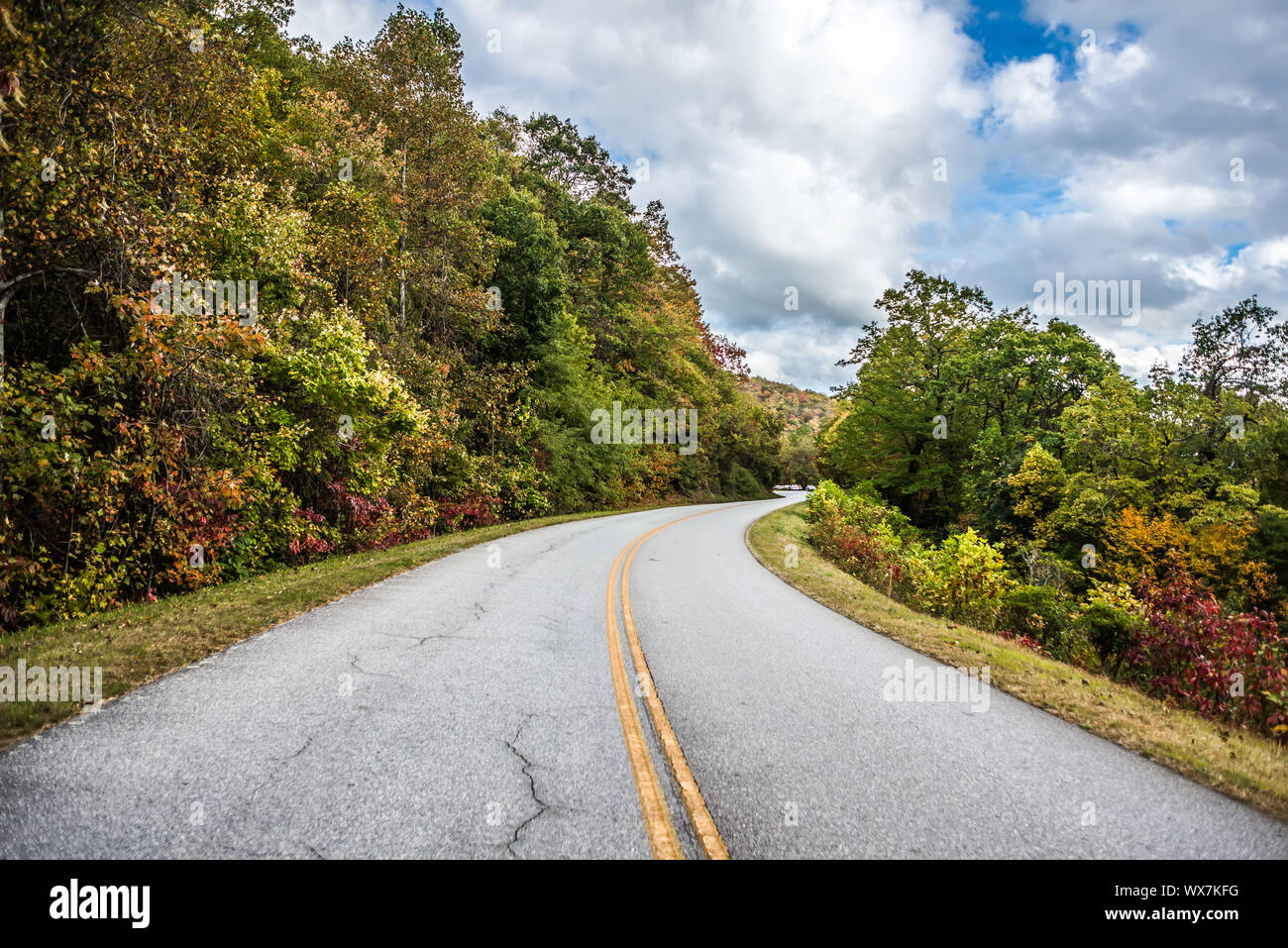 autumn scenic drive along blue ridge parkway Stock Photo - Alamy