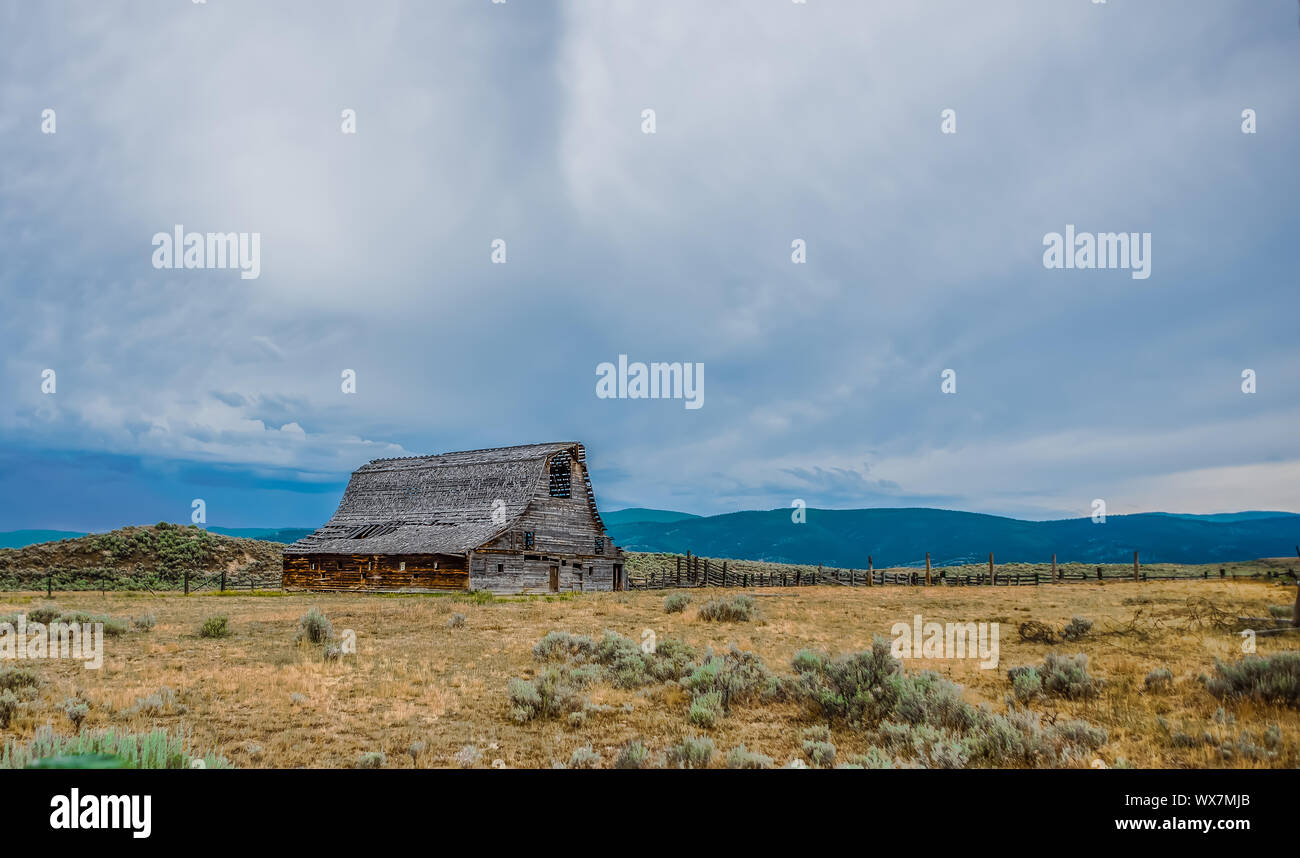 Wide open scenery hi-res stock photography and images - Alamy