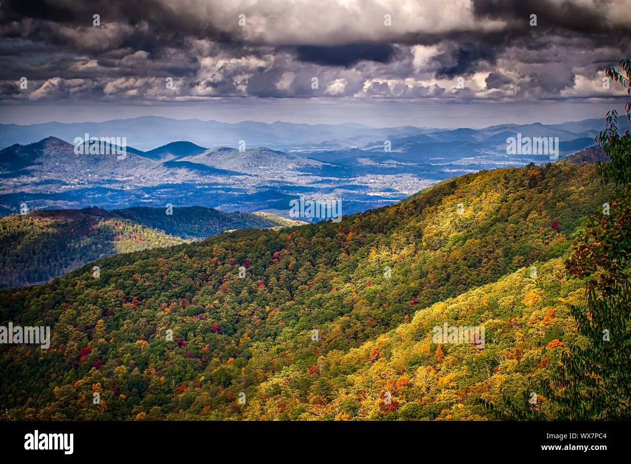 blue ridge and smoky mountains changing color in fall Stock Photo - Alamy