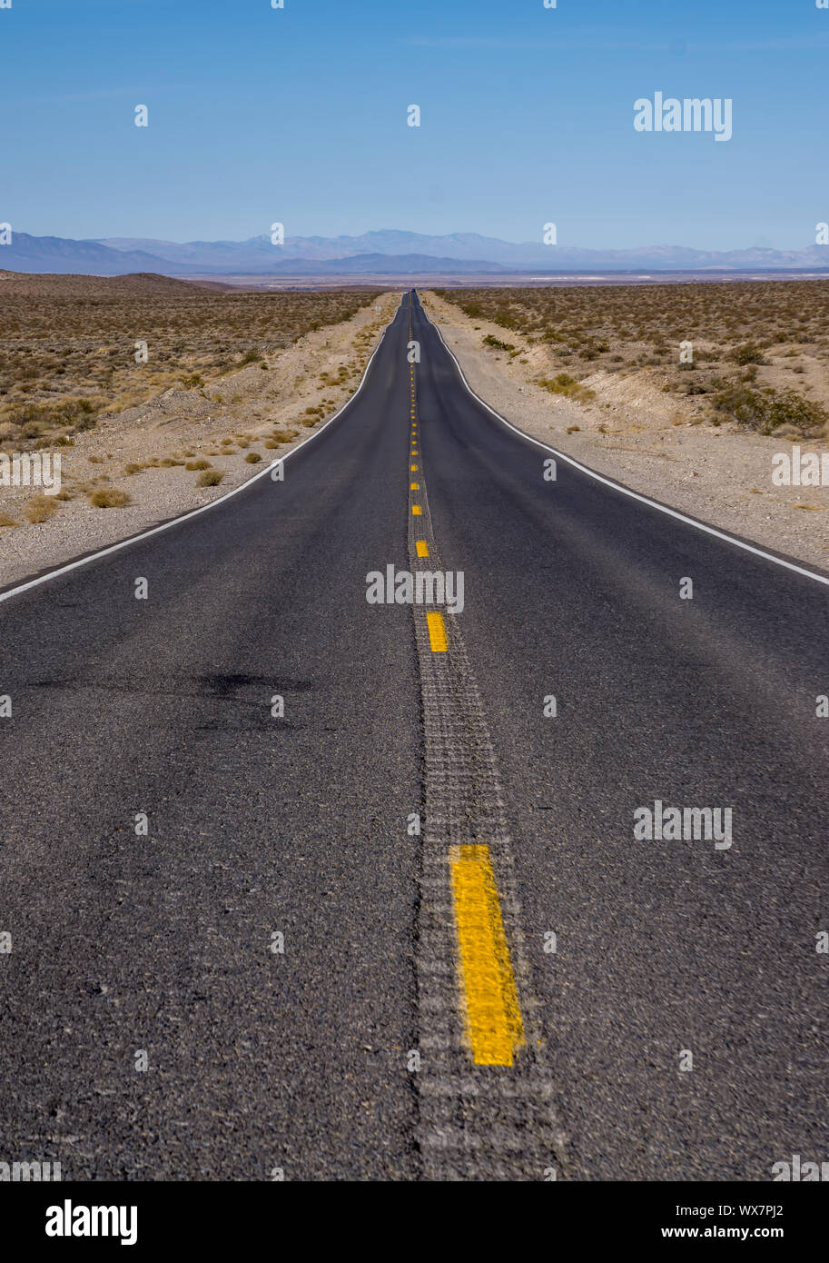 death valley national park scenery Stock Photo - Alamy