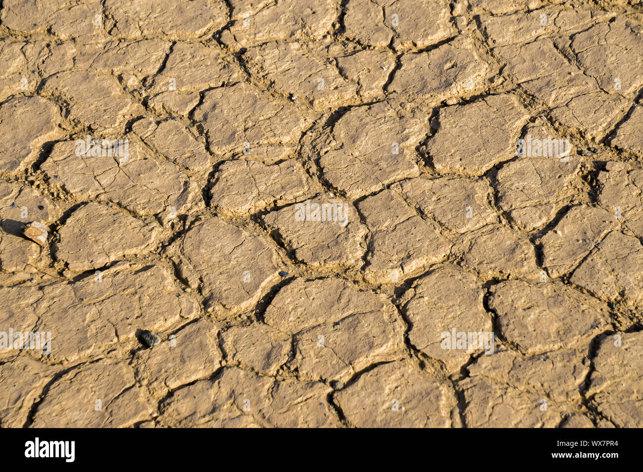Chunks of clay hi-res stock photography and images - Alamy