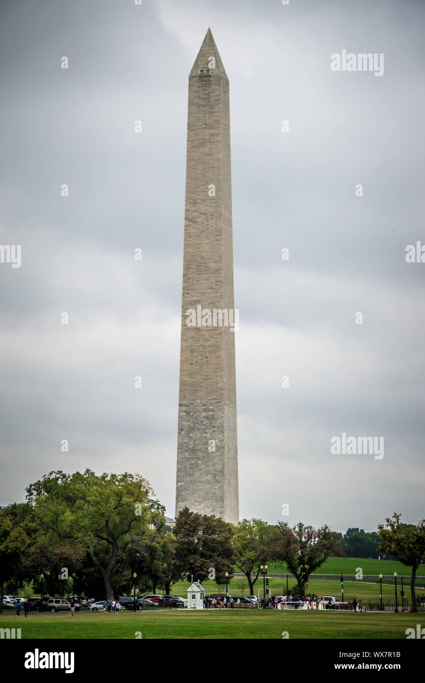 Dc monuments and memorials hi-res stock photography and images - Alamy