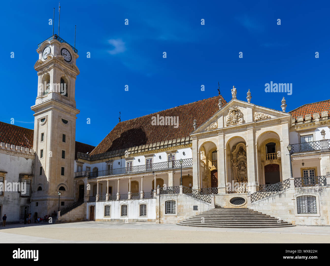 Palace of the university of coimbra hi-res stock photography and images ...