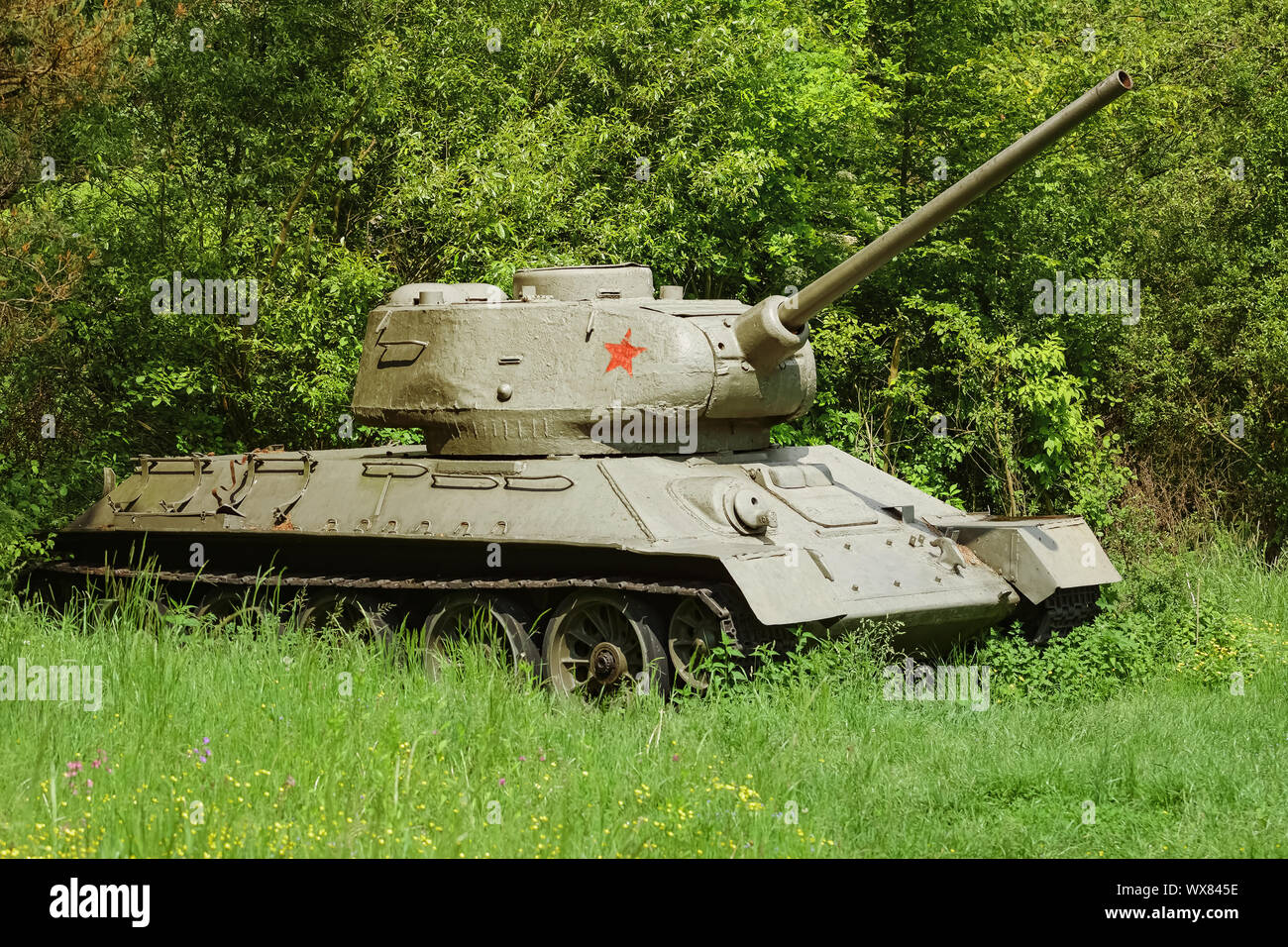 World war ii military hi-res stock photography and images - Alamy