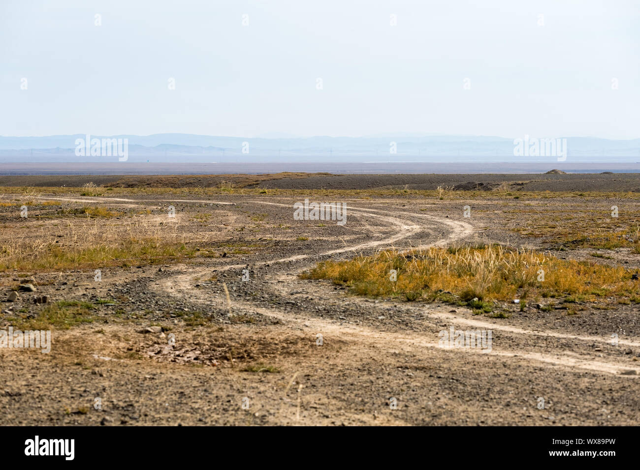 Zigzag path hi-res stock photography and images - Alamy