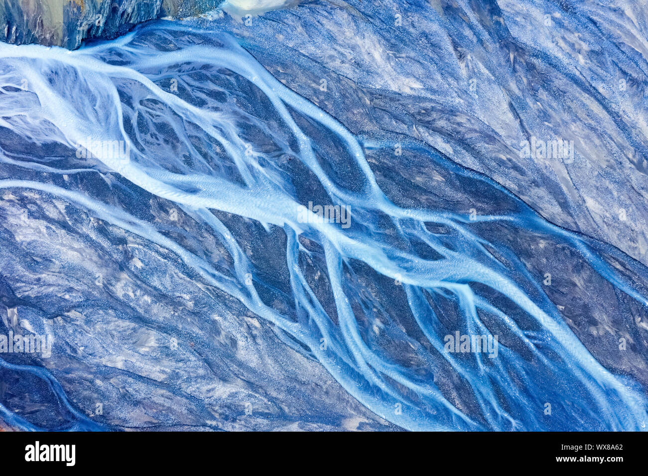 blue riverbed closeup Stock Photo - Alamy