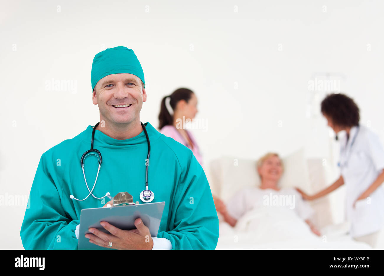 Medical group of Five people looking at camera Stock Photo - Alamy