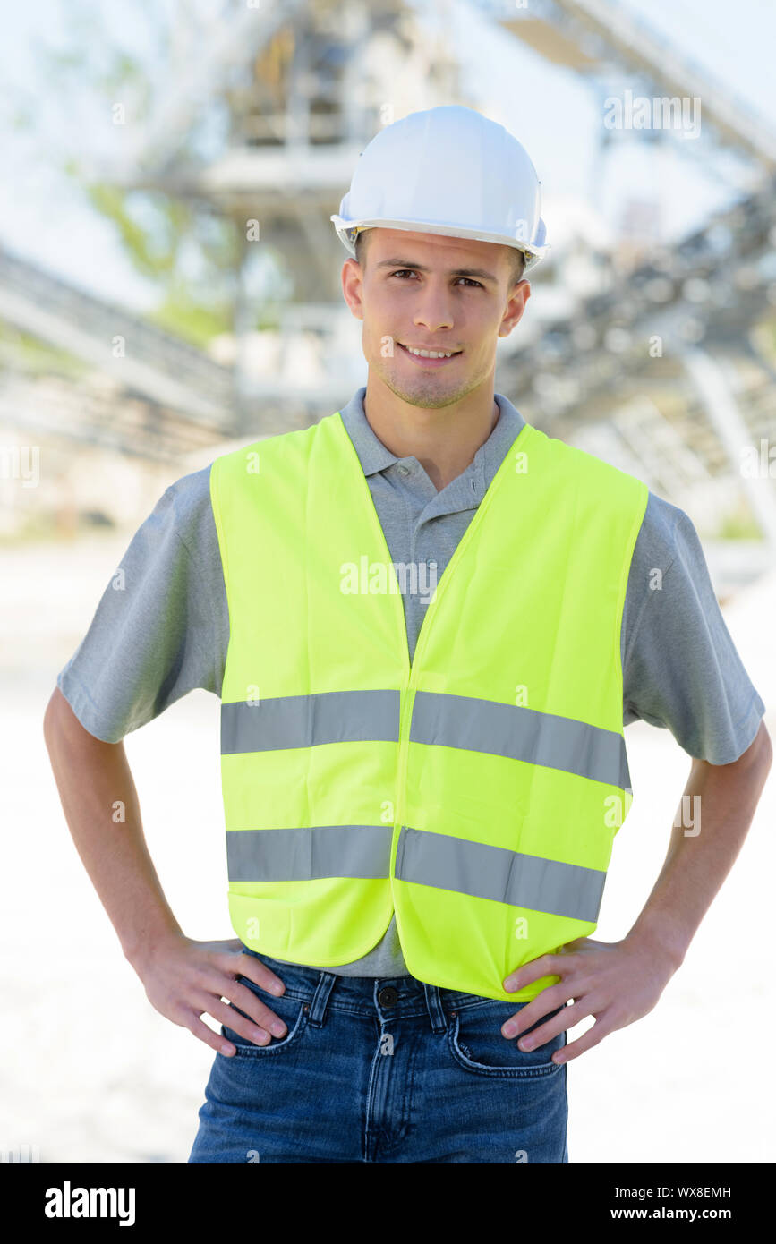 Buider hi-res stock photography and images - Alamy